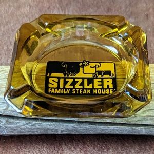 Vintage Ashtrays | Accents | Vintage Collectible Ashtray Amber Sizzler ...